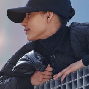 Uniqlo | Bags | Nwt Uniqloc Faux Leather Round Shoulder Bag Black ...